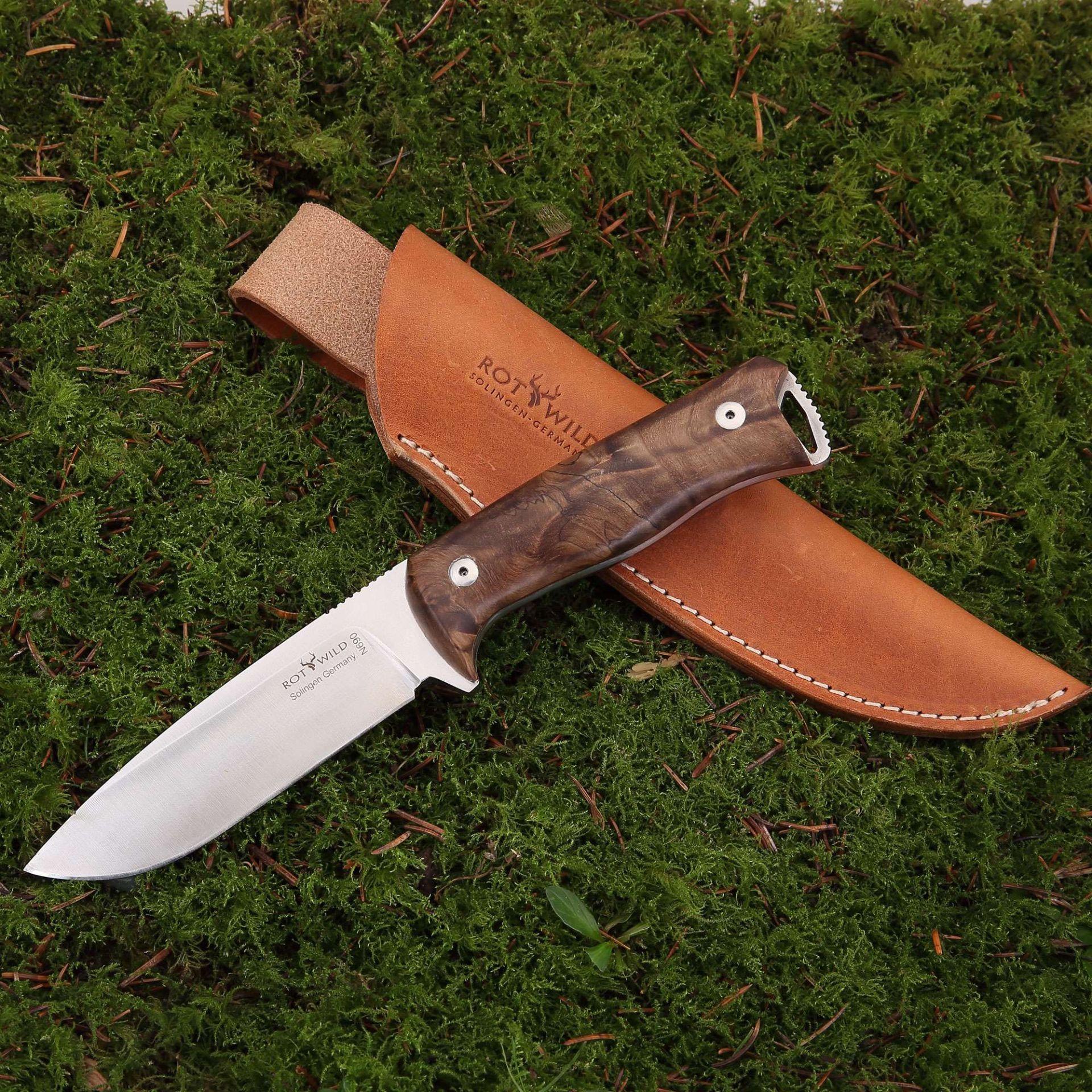 ROTWILD FALKE Walnut Burl Hunting and Outdoor Knife | OTTER Knives ...